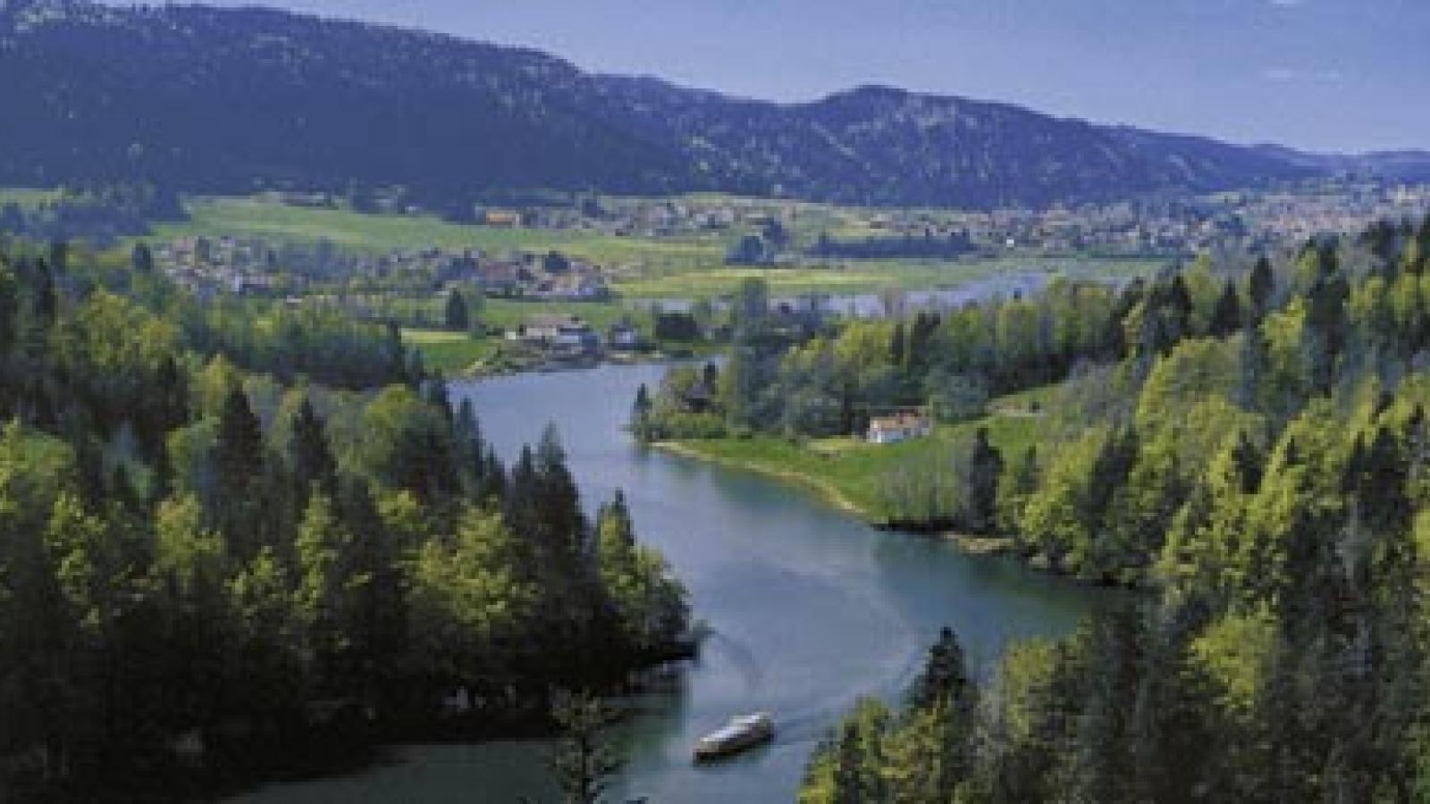 Camping Lac des Brenets | DCU